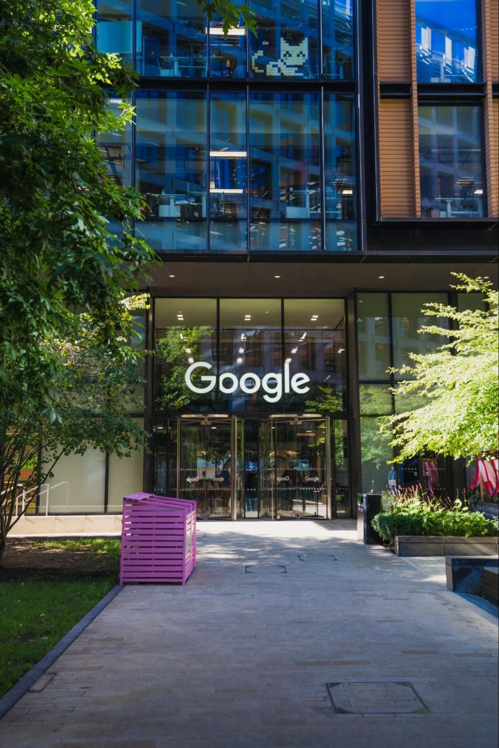 Histoire de Google : création, fondateurs, évolution et anecdotes